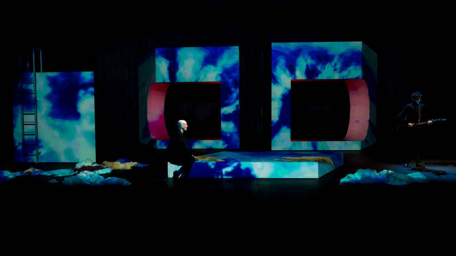 Bucket List | 08/06/2026, 20:00 | Schaubühne am Lehniner Platz – Berlin.de
