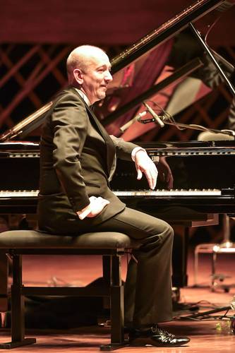 CHRIS HOPKINS (piano solo) - Classic Jazz & Swing at its best | 22/11 ...