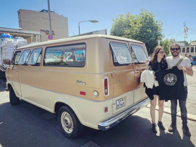 Get In The Van - Berlin Diy & Subculture City Tour | EAST SIDE GALLERY ...