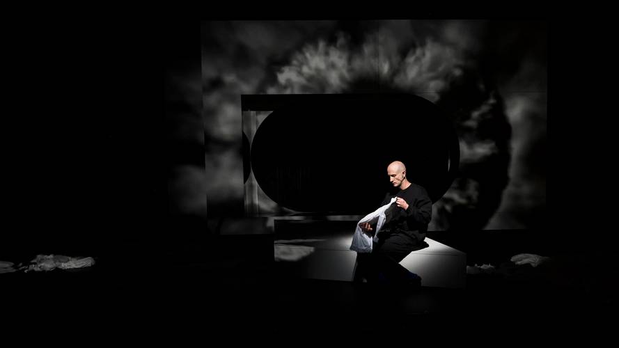 Bucket List | 07/06/2026, 20:00 | Schaubühne am Lehniner Platz – Berlin.de